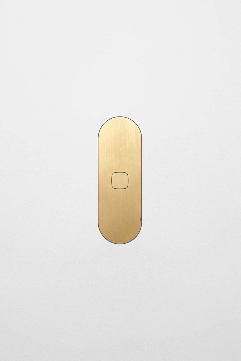 ZETR Carbon | ZETR Faceplate | ZETR Cover Plates — Powerpoints and Switches