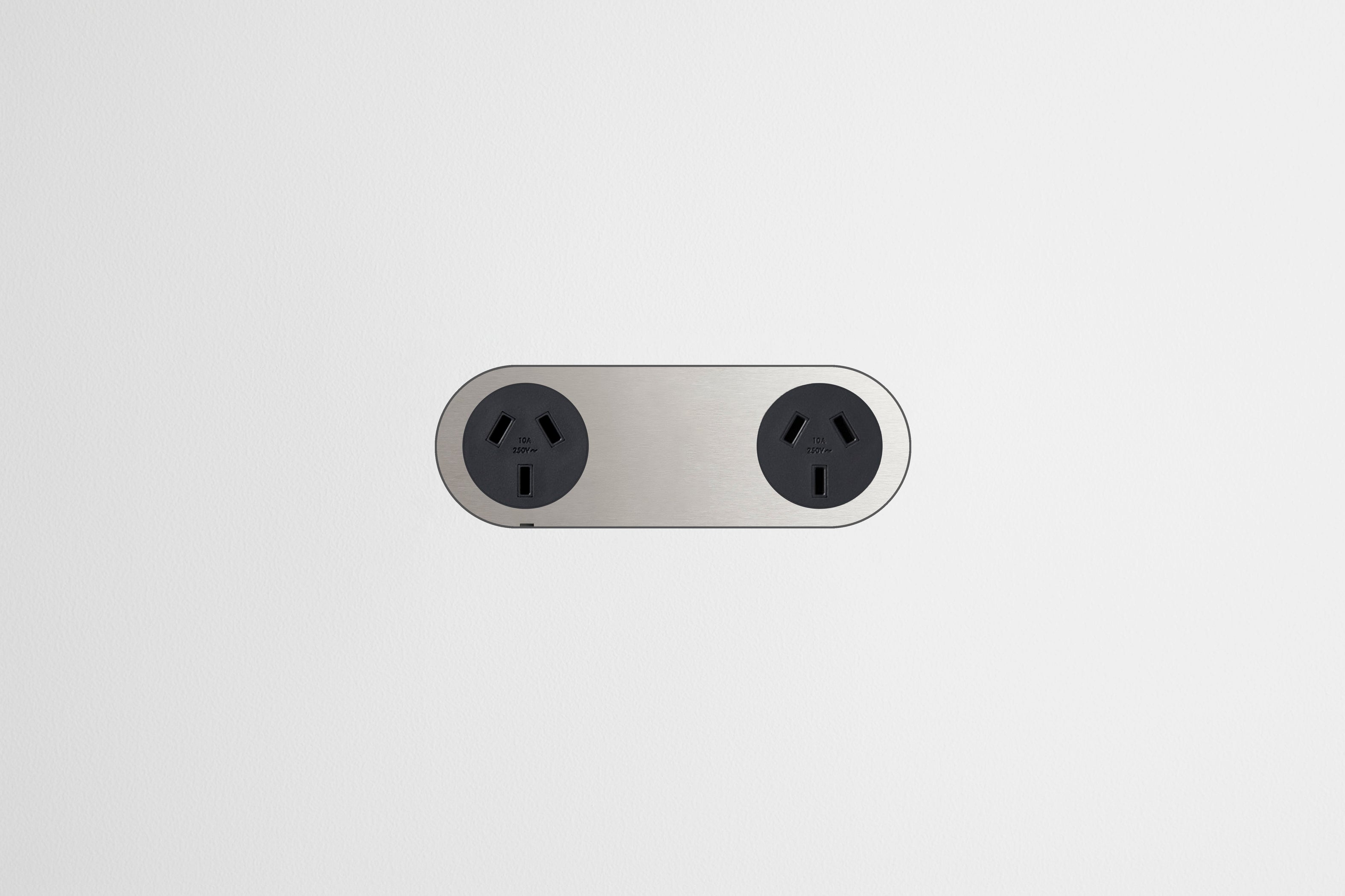 ZETR 13 Carbon Outlets | ZETR Carbon Powerpoints — Powerpoints and Switches