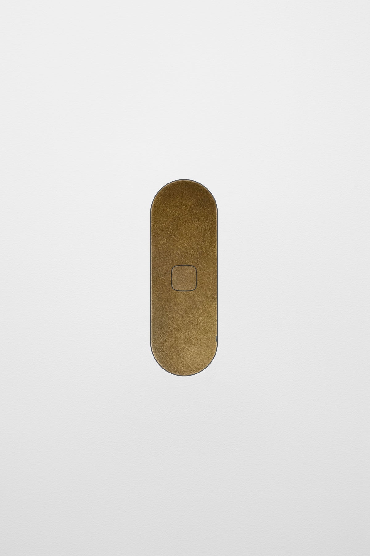 ZETR Carbon | ZETR Faceplate | ZETR Cover Plates — Powerpoints and Switches